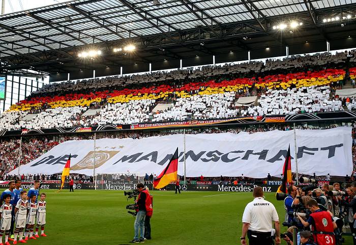 Tifos: Best soccer fan displays around the world (PHOTOS) - Sports ...
