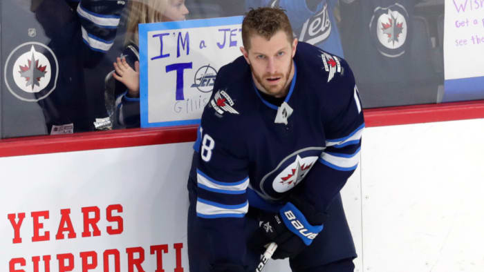 Winnipeg Jets' Bryan Little hospitalized after being struck by puck vs ...