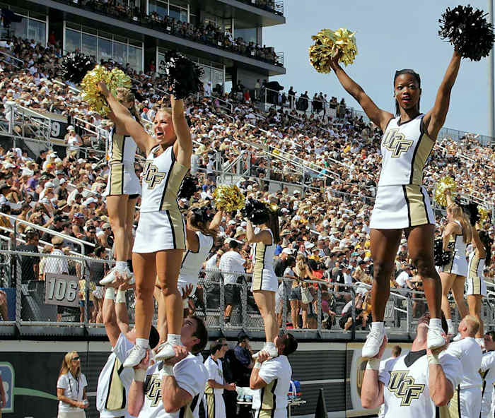 Cheerleader of the Week: Sarah - Sports Illustrated