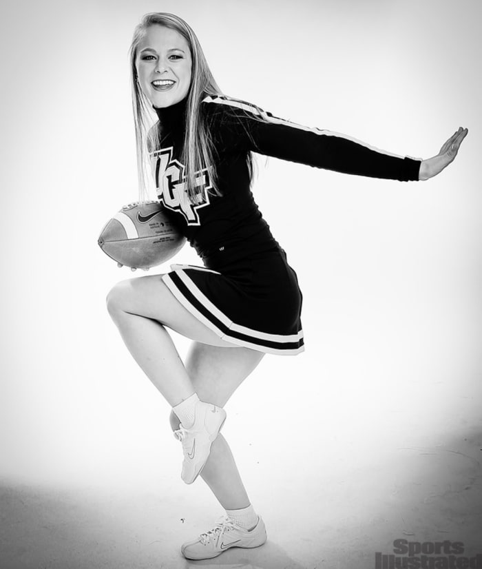 Cheerleader of the Week: Sarah - Sports Illustrated