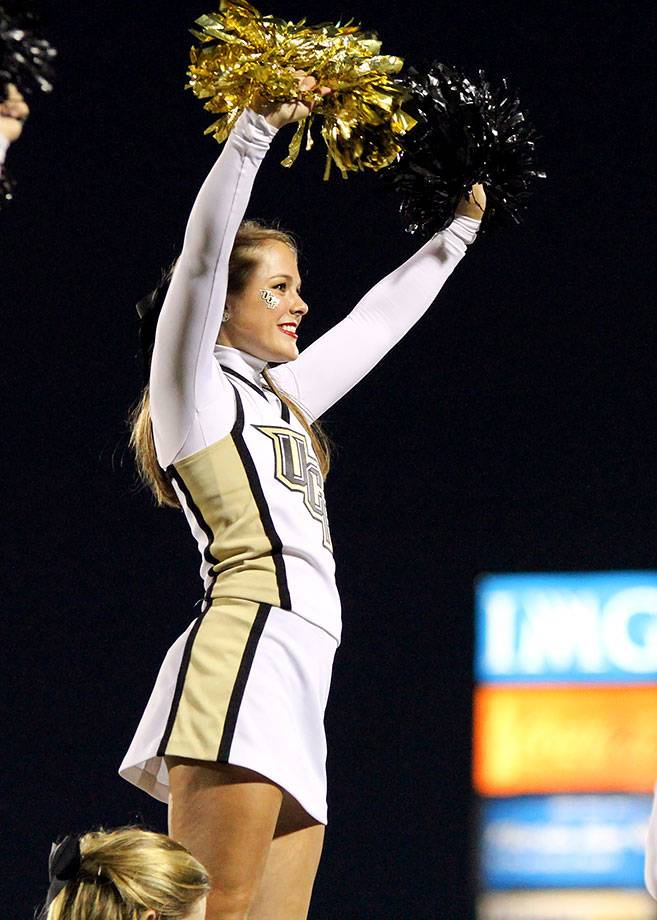 Cheerleader of the Week: Sarah - Sports Illustrated