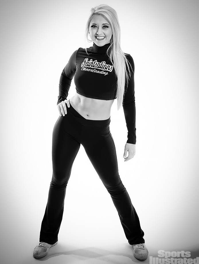 Cheerleader of the Week: Taylor - Sports Illustrated