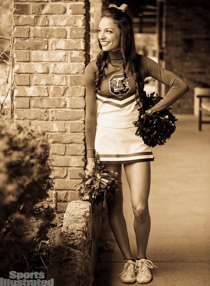 Cheerleader of the Week: Sarah - Sports Illustrated