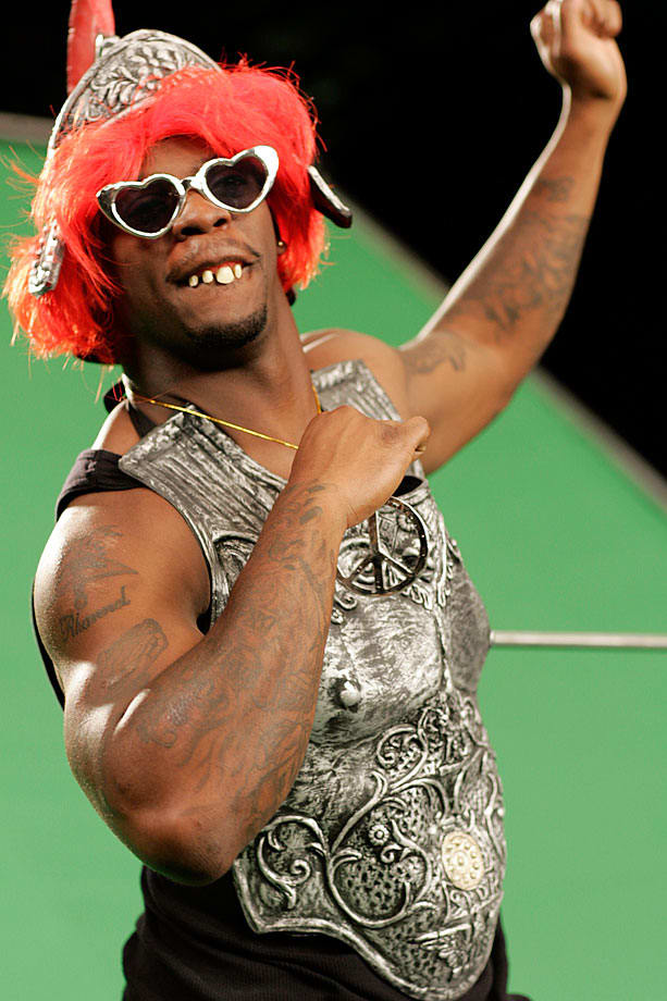 Michael Jordan, Charles Barkley and more athletes in costume - Sports ...