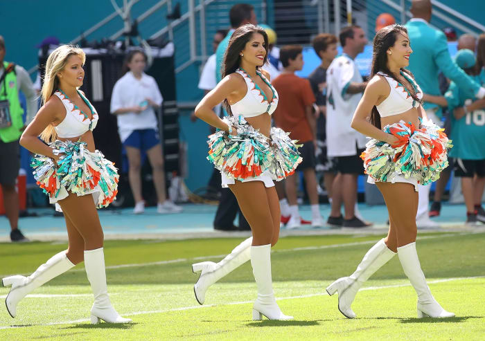 Cheerleader of the Week: Jessica - Sports Illustrated