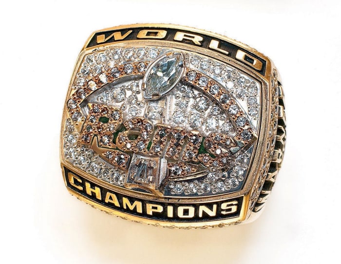 Super Bowl Rings: Photos of Every Design in NFL History - Sports ...