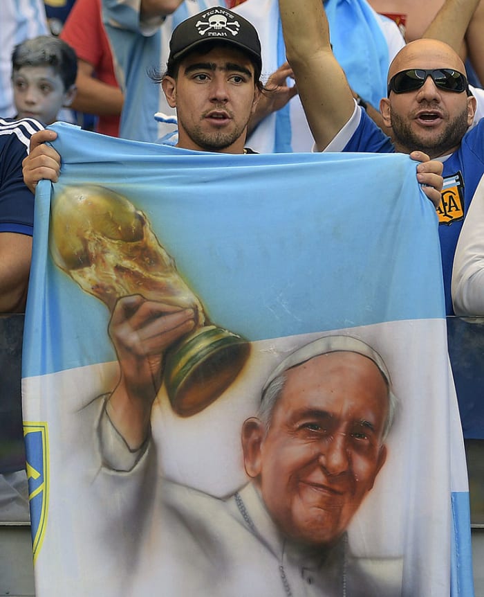Pope Francis and soccer teams and stars (PHOTOS) - Sports Illustrated