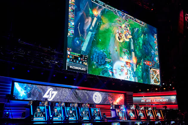 Inside the world of competitive video gaming, e-sports - Sports Illustrated