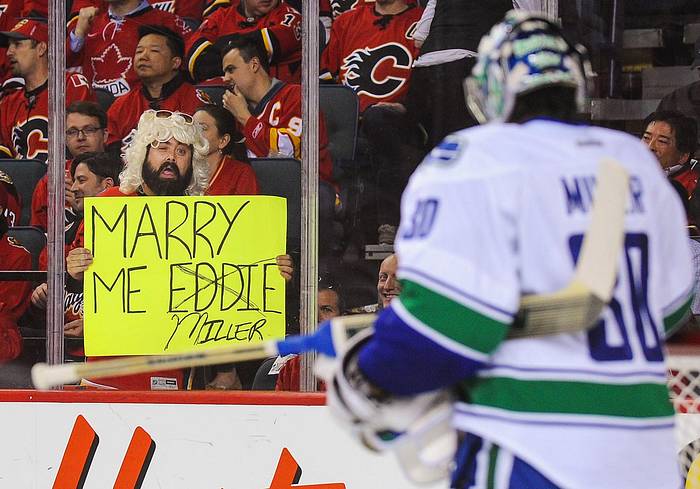Hot Clicks: Rachel Hilbert; Superfans of the NHL Playoffs - Sports ...
