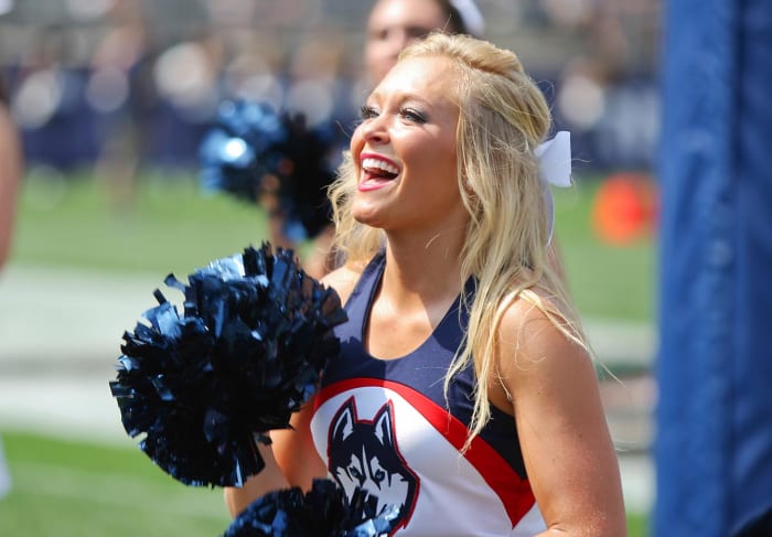 Cheerleader of the Week: Kristi - Sports Illustrated
