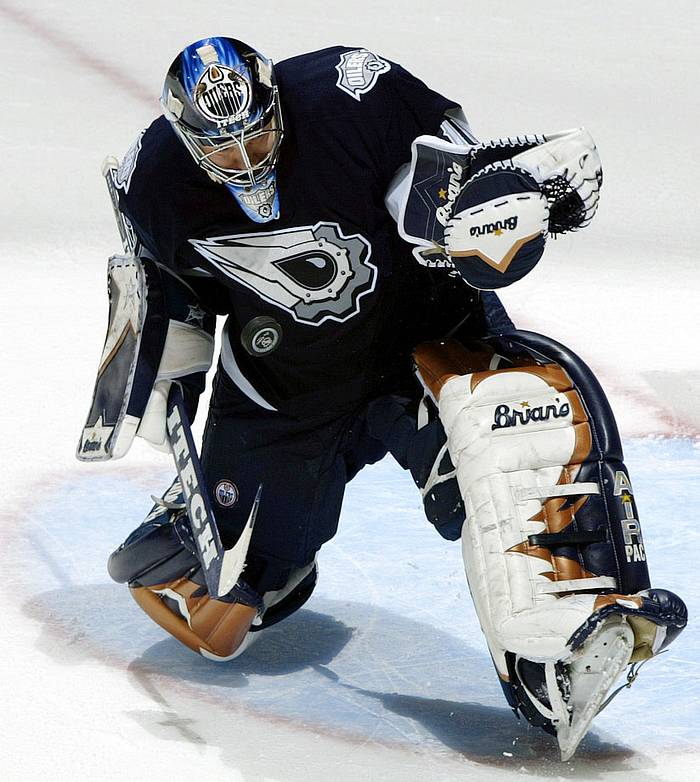 Hot Clicks: Jenell Hendrix; NHL's 20 Ugliest Jerseys - Sports Illustrated