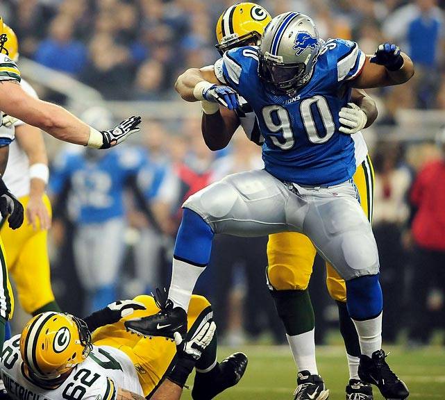 NFL suspends Detroit Lions DT Ndamukong Suh for stepping on Green Bay ...
