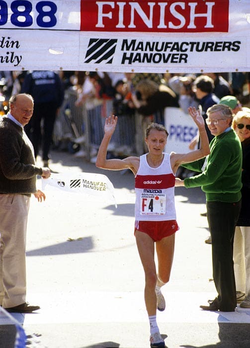 Sarah Thomas: NFL hires first full-time female official - Sports ...