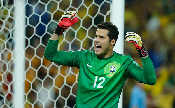 Veteran Brazil GK Júlio César joins Toronto FC on loan ahead of World ...