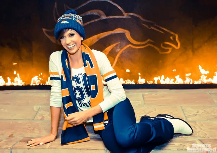 Cheerleader of the Week: Sam - Sports Illustrated