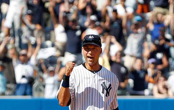 Derek Jeter announces that he will retire after 2014 season - Sports ...