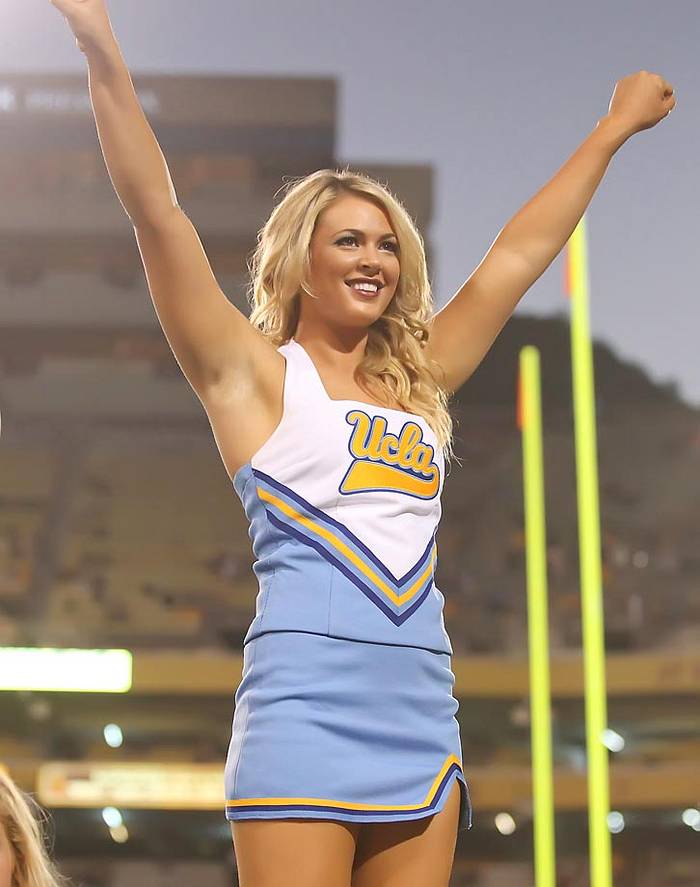 Cheerleader of the Week: Danielle - Sports Illustrated