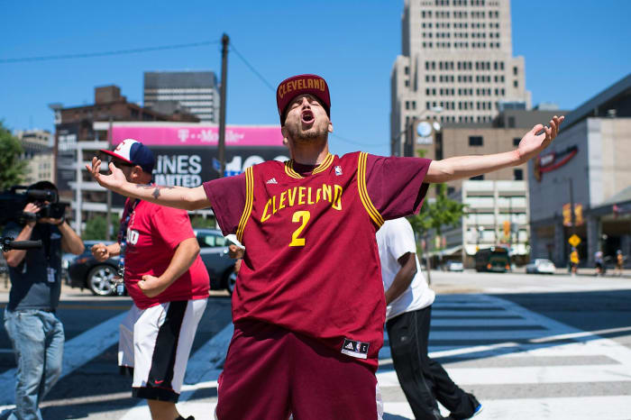 SI Exclusive: Closer look at LeBron James's Cleveland return - Sports ...