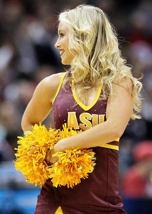 NCAA Tournament Cheerleaders: Midwest - Sports Illustrated
