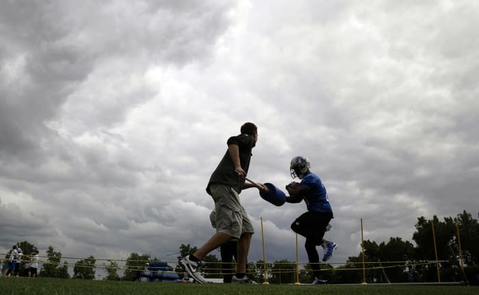 Hot Clicks: Snapshots from NFL Training Camp - Sports Illustrated