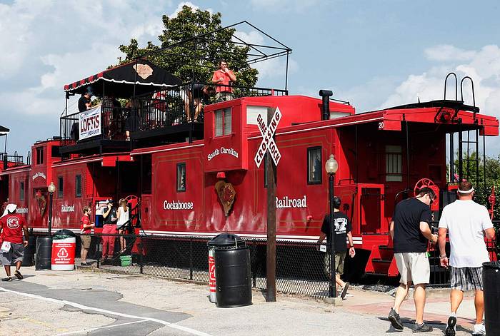Behind the Tailgate Tour: Team Traditions - Sports Illustrated