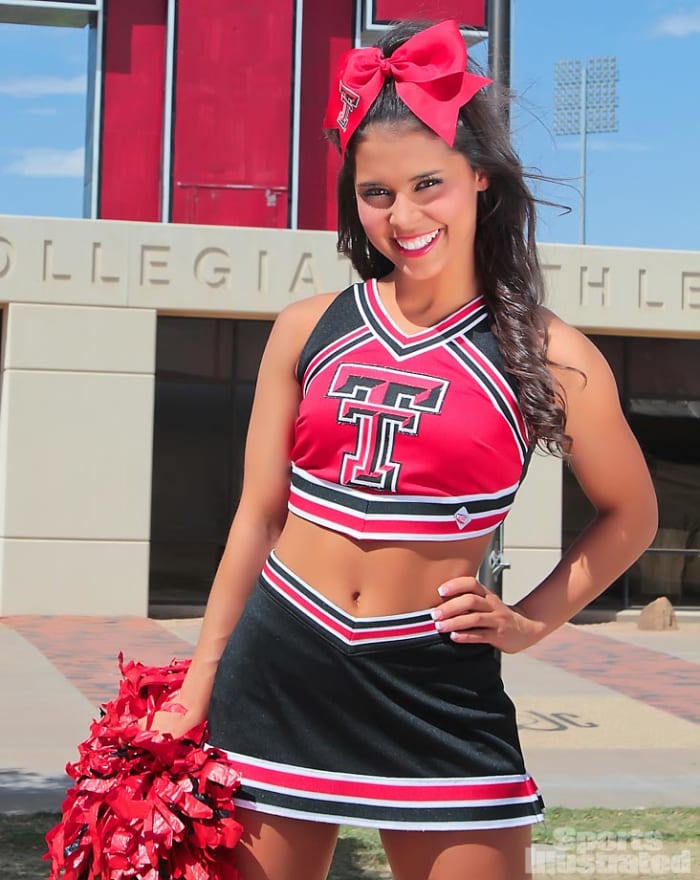 Cheerleader of the Week - Sports Illustrated