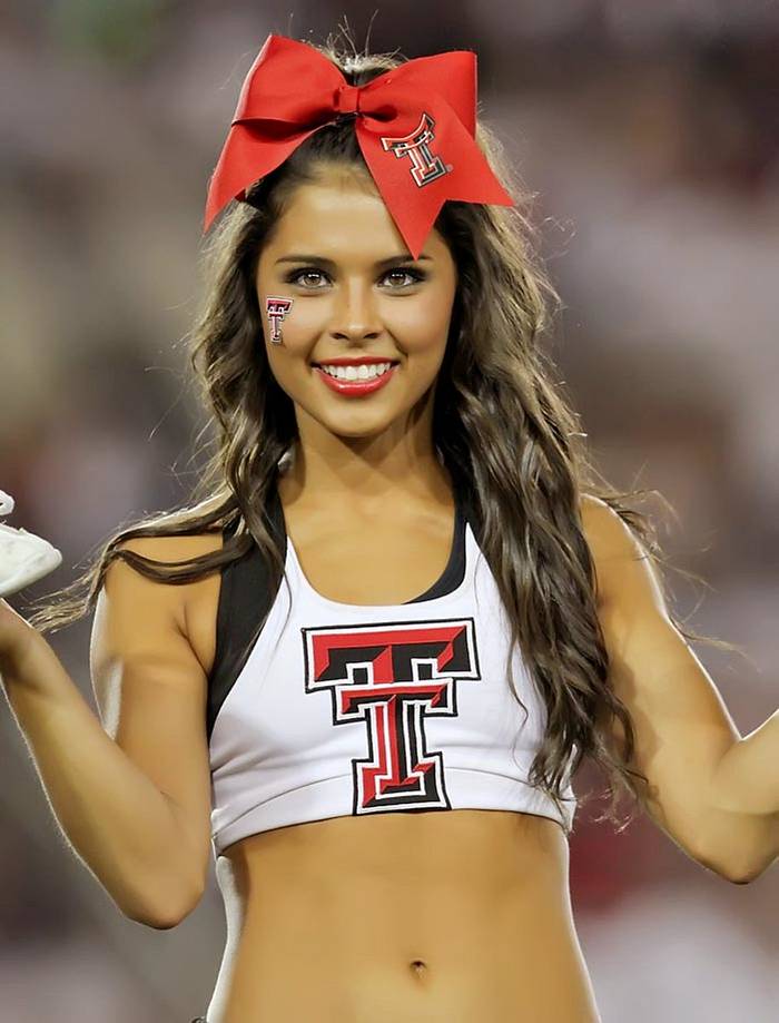Cheerleader of the Week - Sports Illustrated