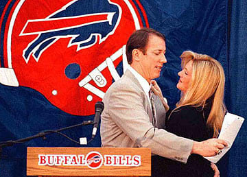 Jim Kelly, Buffalo Bills legend, details second battle with cancer ...