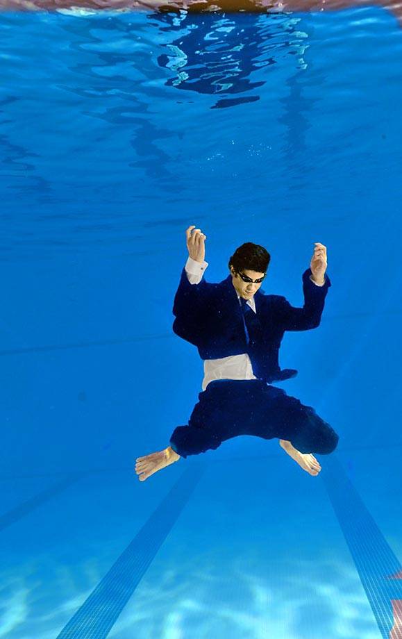 Underwater Photos of Athletes - Sports Illustrated