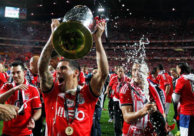 Benfica captures 33rd Portuguese league title - Sports Illustrated