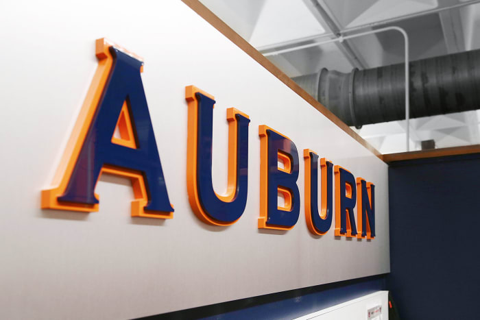 Auburn locker room gets visual remake - Sports Illustrated