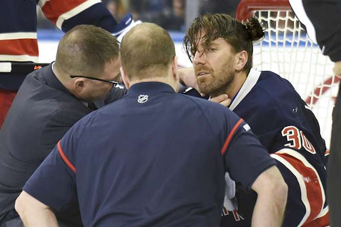 How would top athletes look with a man bun? - Sports Illustrated