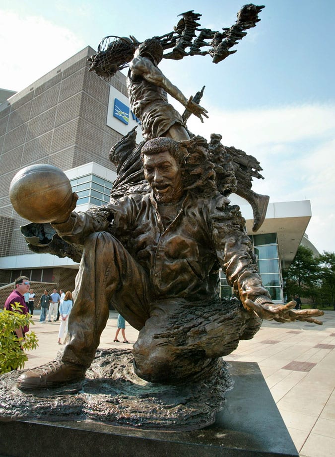 NBA Statues - Sports Illustrated