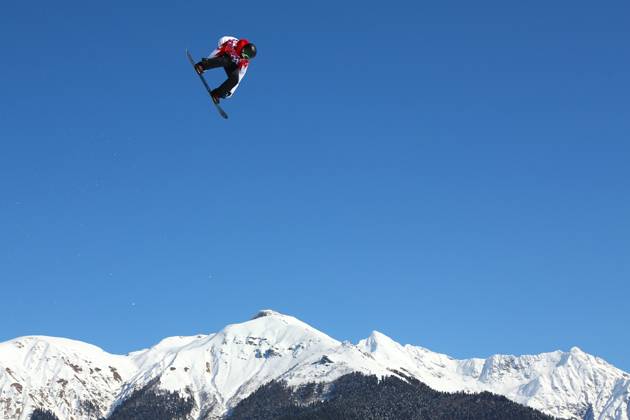 Max Parrot technical snowboarding - Sports Illustrated