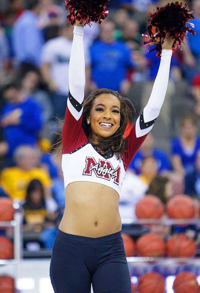 NCAA Tournament Cheerleaders: Midwest - Sports Illustrated
