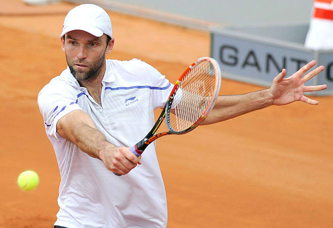 Ivo Karlovic downs defending champ Juan Monaco in Duesseldorf Open ...
