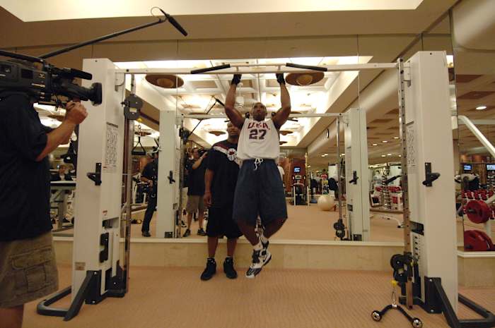 Training with the Black Mamba: Rare photos of Kobe Bryant's workouts ...