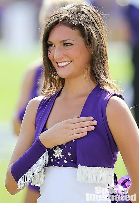 Cheerleader of the Week - Sports Illustrated