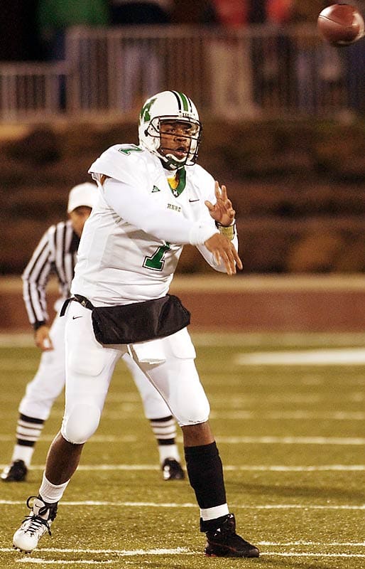 Playing in Pain - Sports Illustrated