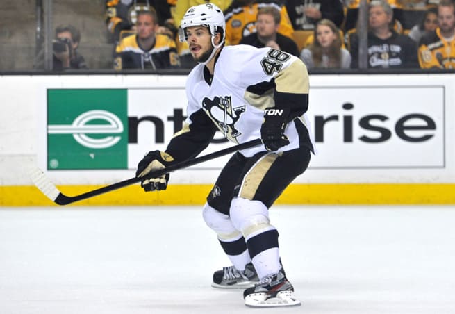 Sharks acquire center Tyler Kennedy from Penguins - Sports Illustrated