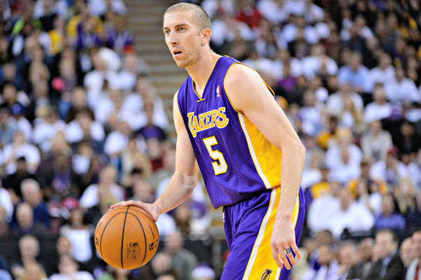 Lakers' Steve Blake to miss minimum of six weeks with torn elbow ...