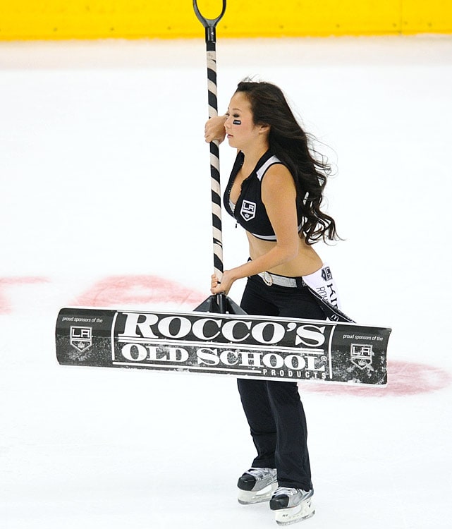Los Angeles Kings Ice Crew - Sports Illustrated