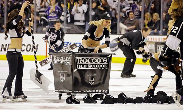 Los Angeles Kings Ice Crew - Sports Illustrated