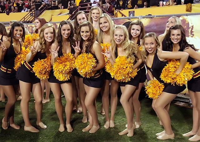Cheerleader of the Week - Sports Illustrated