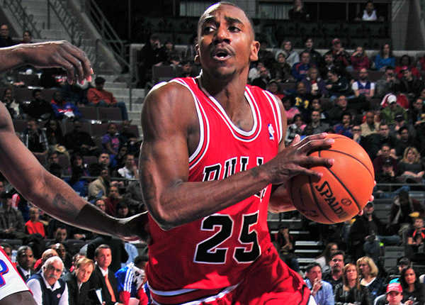 Marquis Teague back with Bulls after being demoted, recalled on same ...