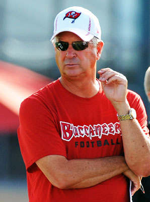 Pete Thamel: Florida International hires Ron Turner as next coach ...