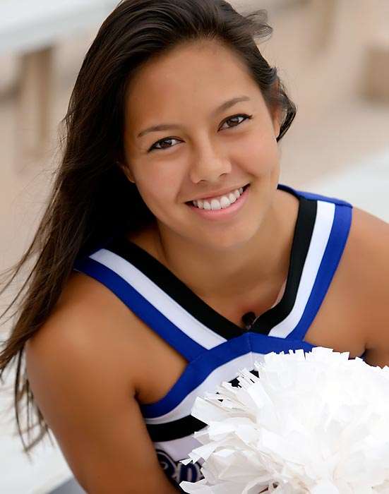 Cheerleader of the Week - Sports Illustrated