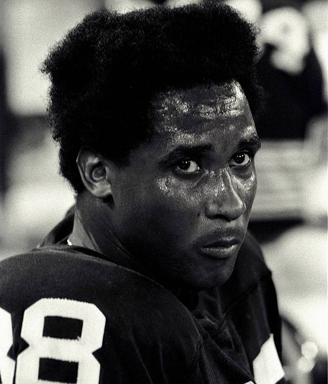 Rare Photos from the 1975 NFL Season - Sports Illustrated
