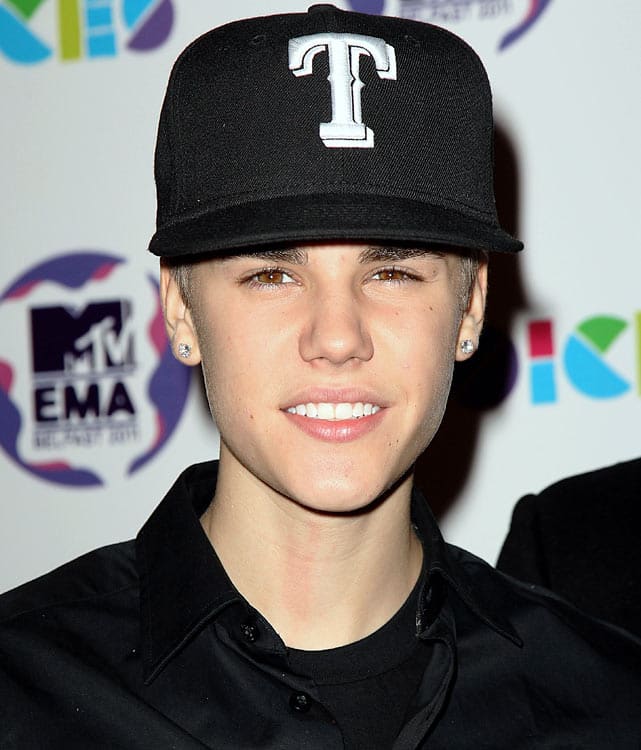 Justin Bieber's Sports Hats - Sports Illustrated