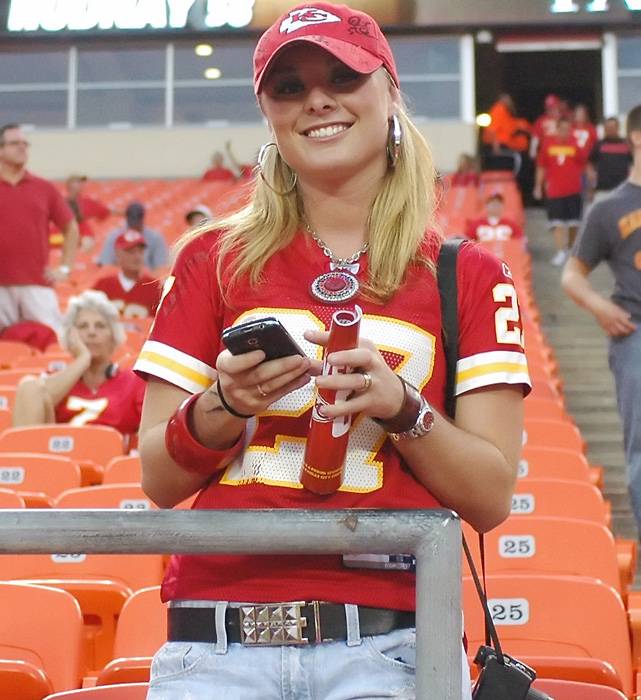 Female Fans of the NFL - Sports Illustrated